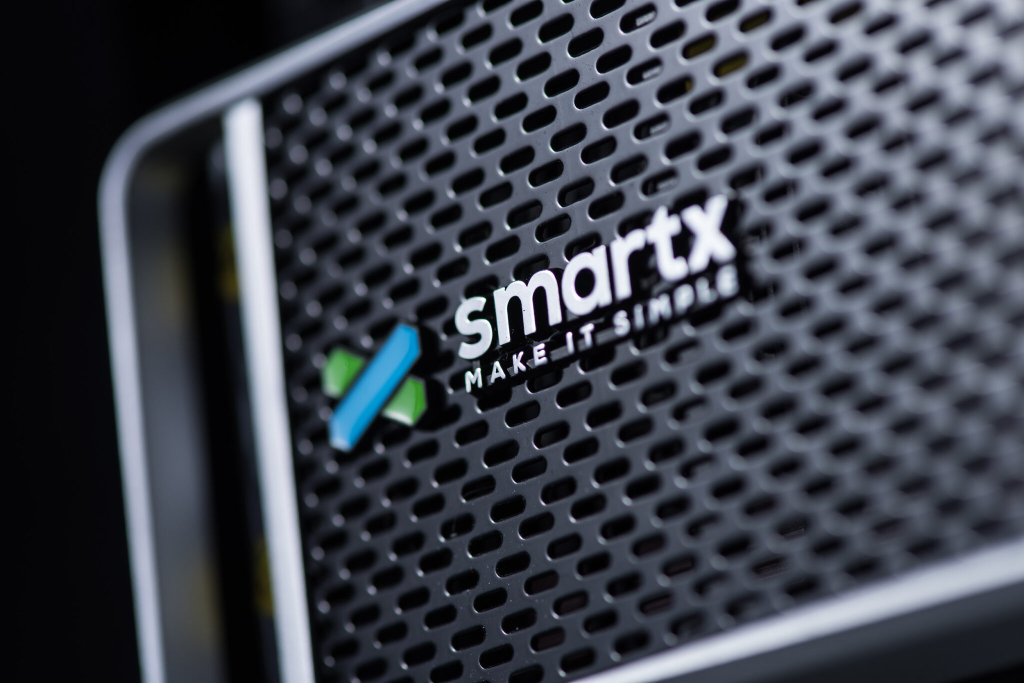 Smartx 超融合产品 - 川流信息-让数据成为业务腾飞的永续动力|虚拟化，存储，数据备份，云解决方案提供。